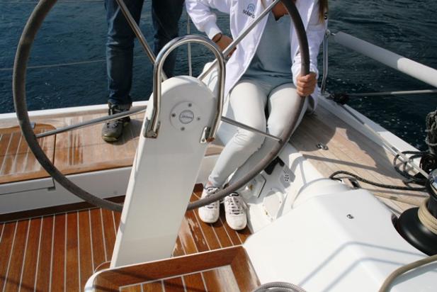 Solaris 37, un “pequeño-grande” de nivel – Panorama Náutico