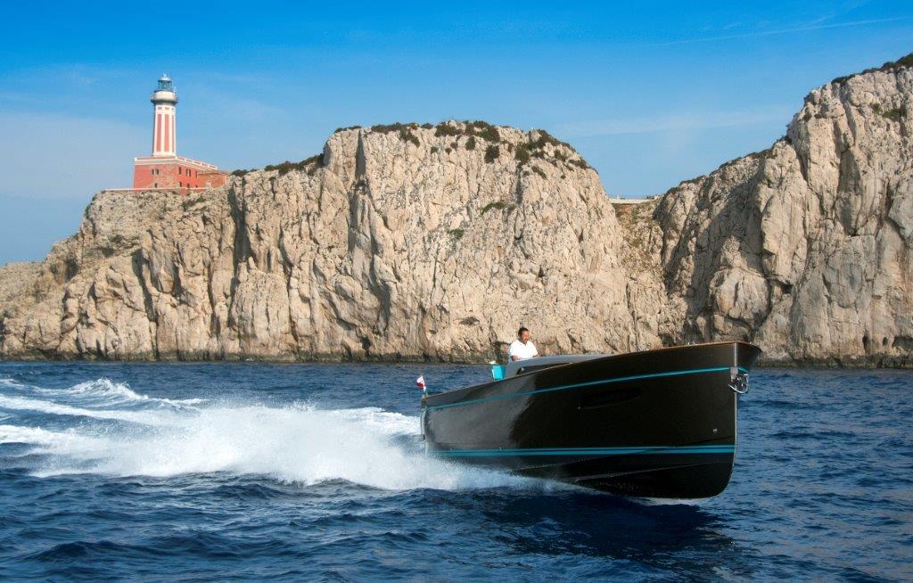 TEST. Apreamare Gozzo 33, dulce tergiversación de la tradición ...