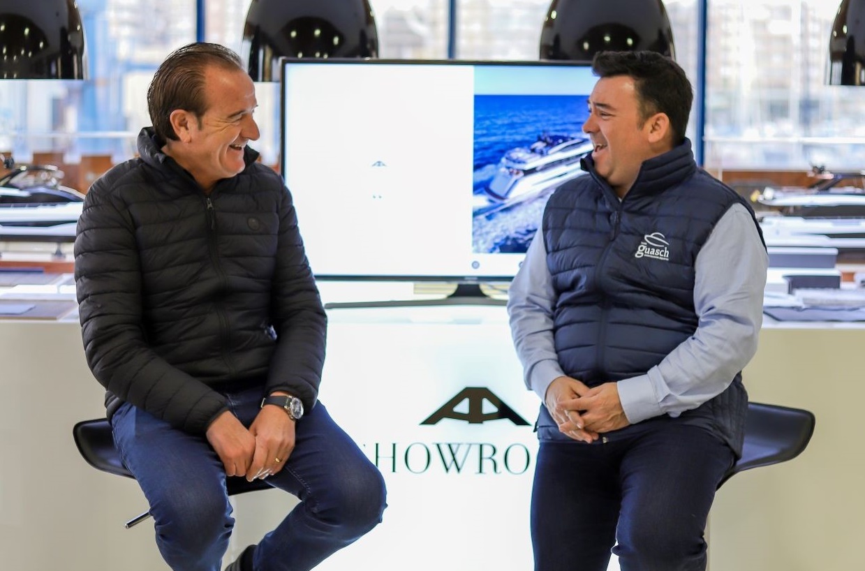 Hermanos Guasch, dealer oficial para la zona de Cataluña de Astondoa ...