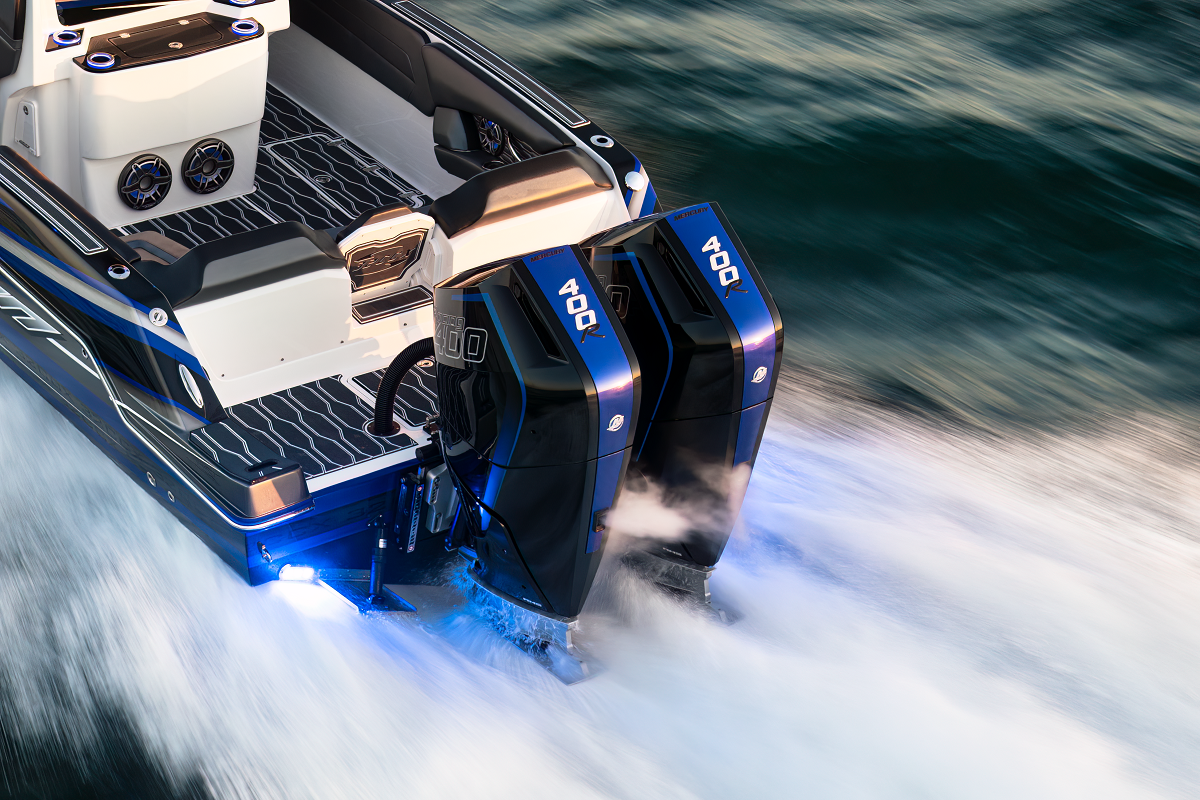 Mercury Racing presenta el V10 400R – Panorama Náutico
