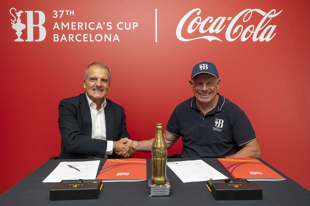 Acuerdo global entre Coca Cola y la 37th America’s Cup – Panorama Náutico Acuerdo global entre Coca Cola y la 37th America’s Cup – Panorama Náutico