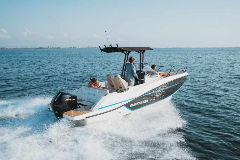 La Quicksilver 705 Open y la Bayliner C21 elegidas finalistas para los ...